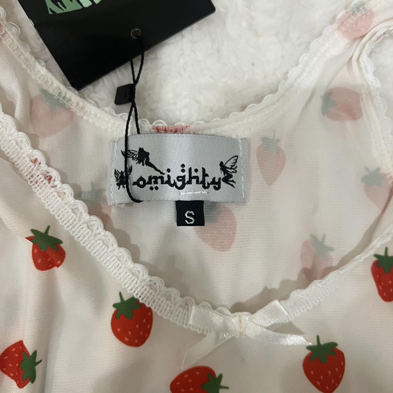 Omighty strawberry dress - Depop