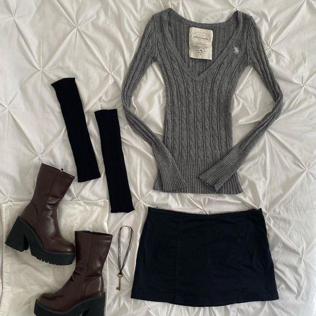 Y2k Elena Gilbert / bella swan style gray knit... - Depop