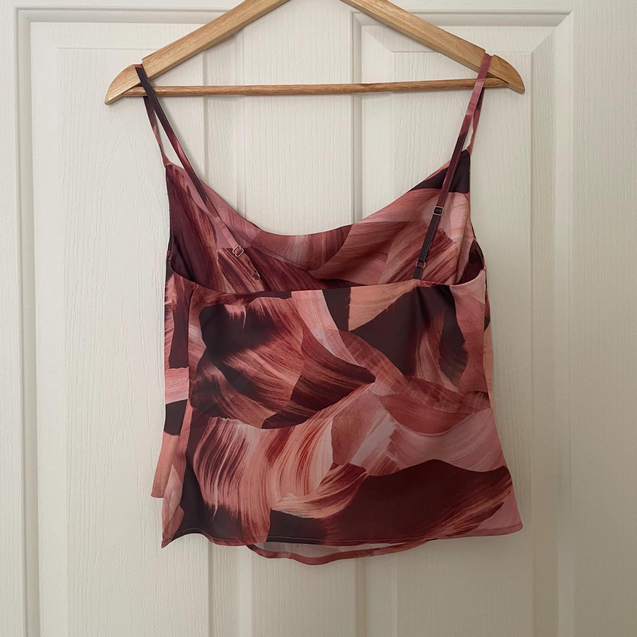 Milk and Honey top. Size 8 - Depop