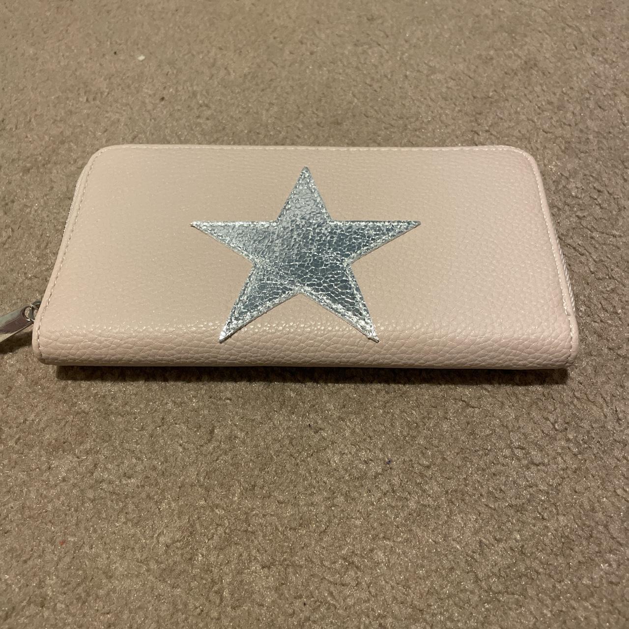 Star purse - Depop
