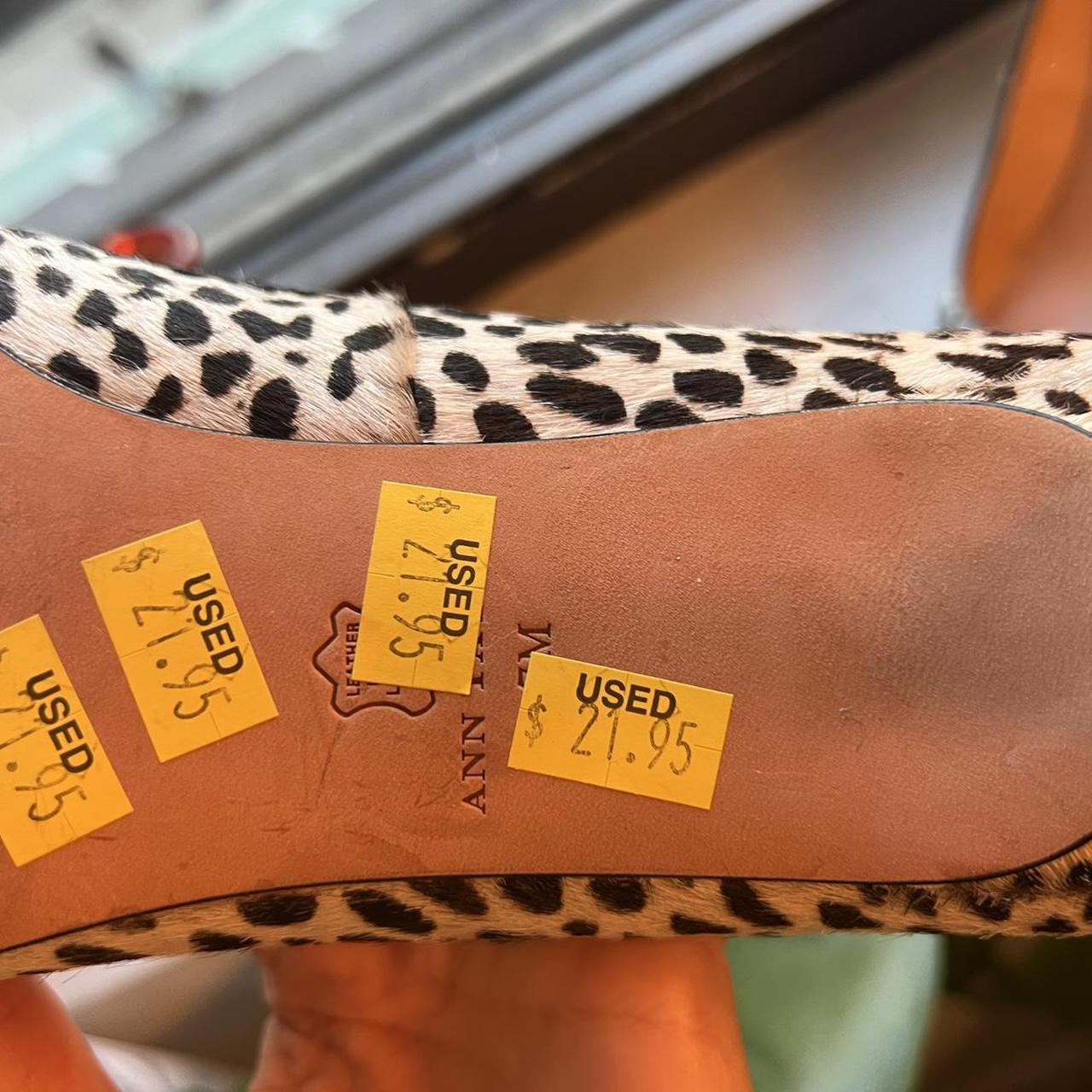 Ann Taylor Women's Cream and Black Ballet-shoes | Depop