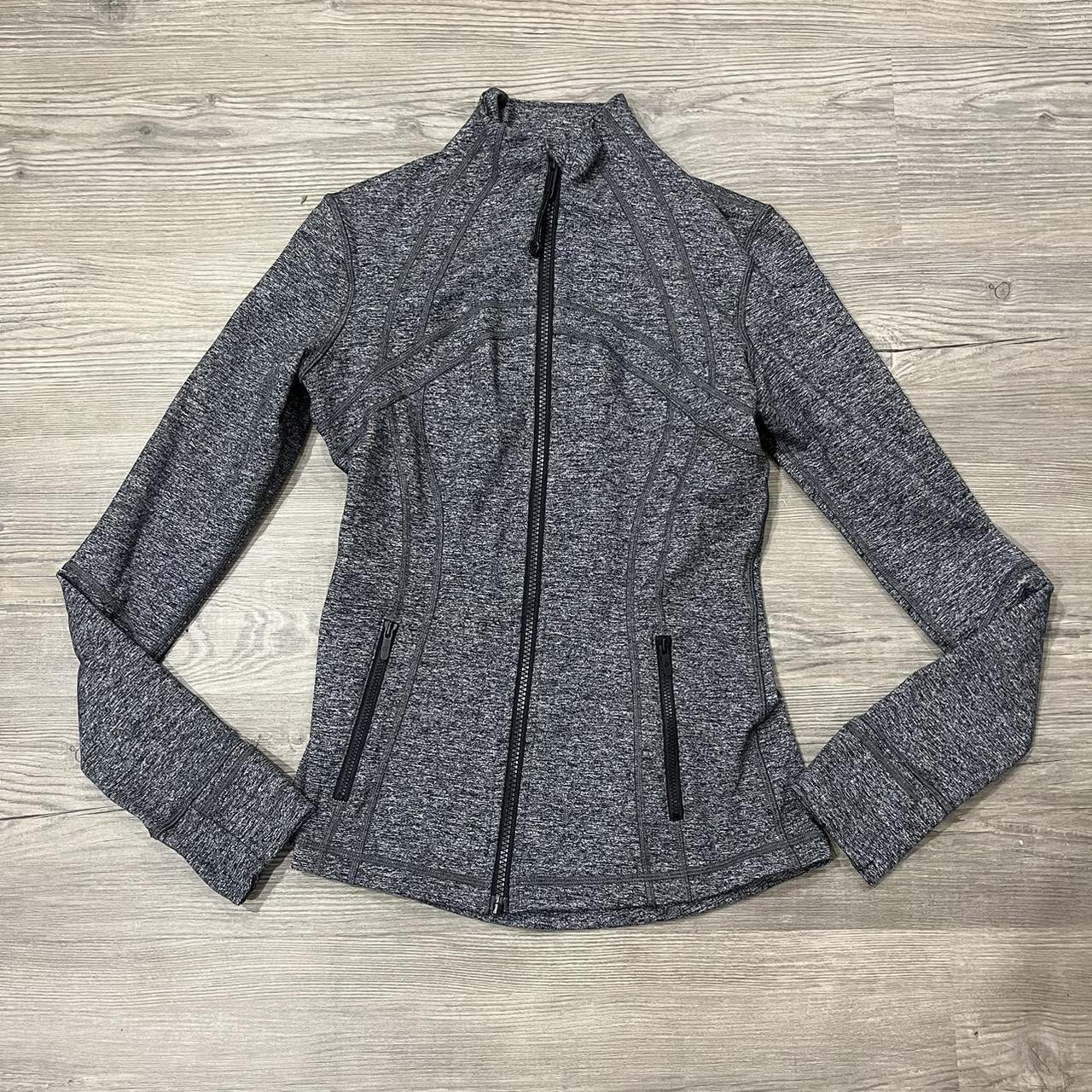 Gray Lululemon define jacket, size 6, only worn a... - Depop