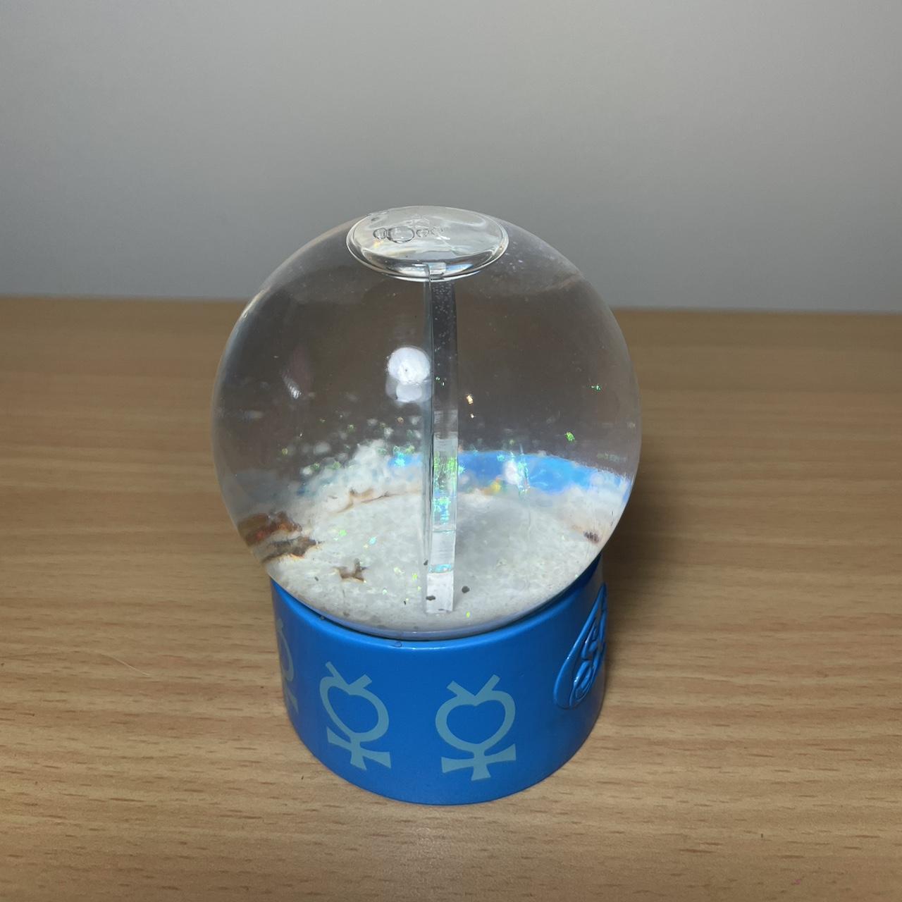 Hot Topic Blue and White Decor-home-accesories | Depop