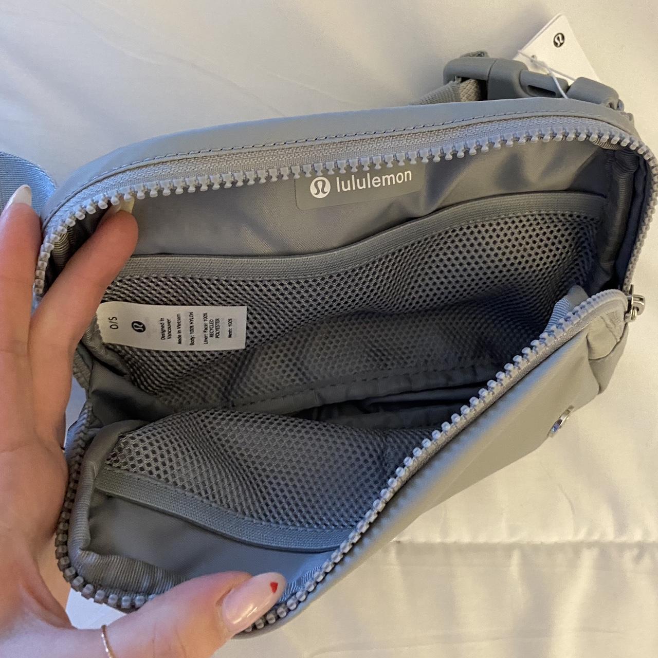 Lululemon Women's Grey Bag | Depop