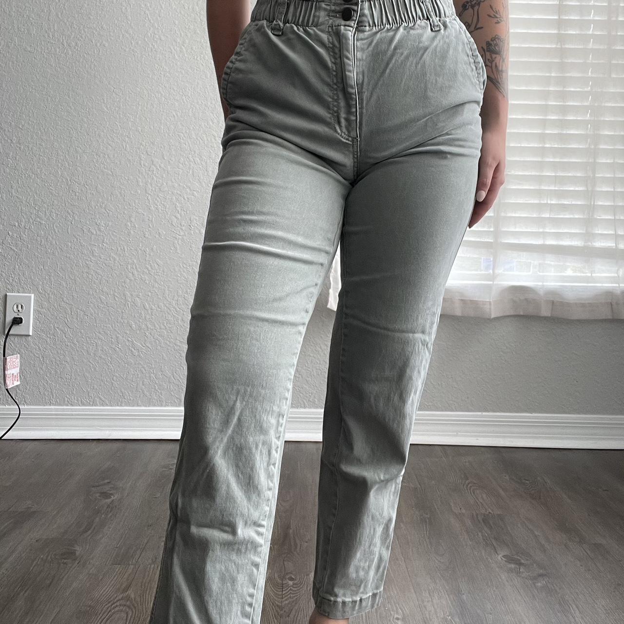 Universal Thread ruffle waist chinos #olivegreen... - Depop