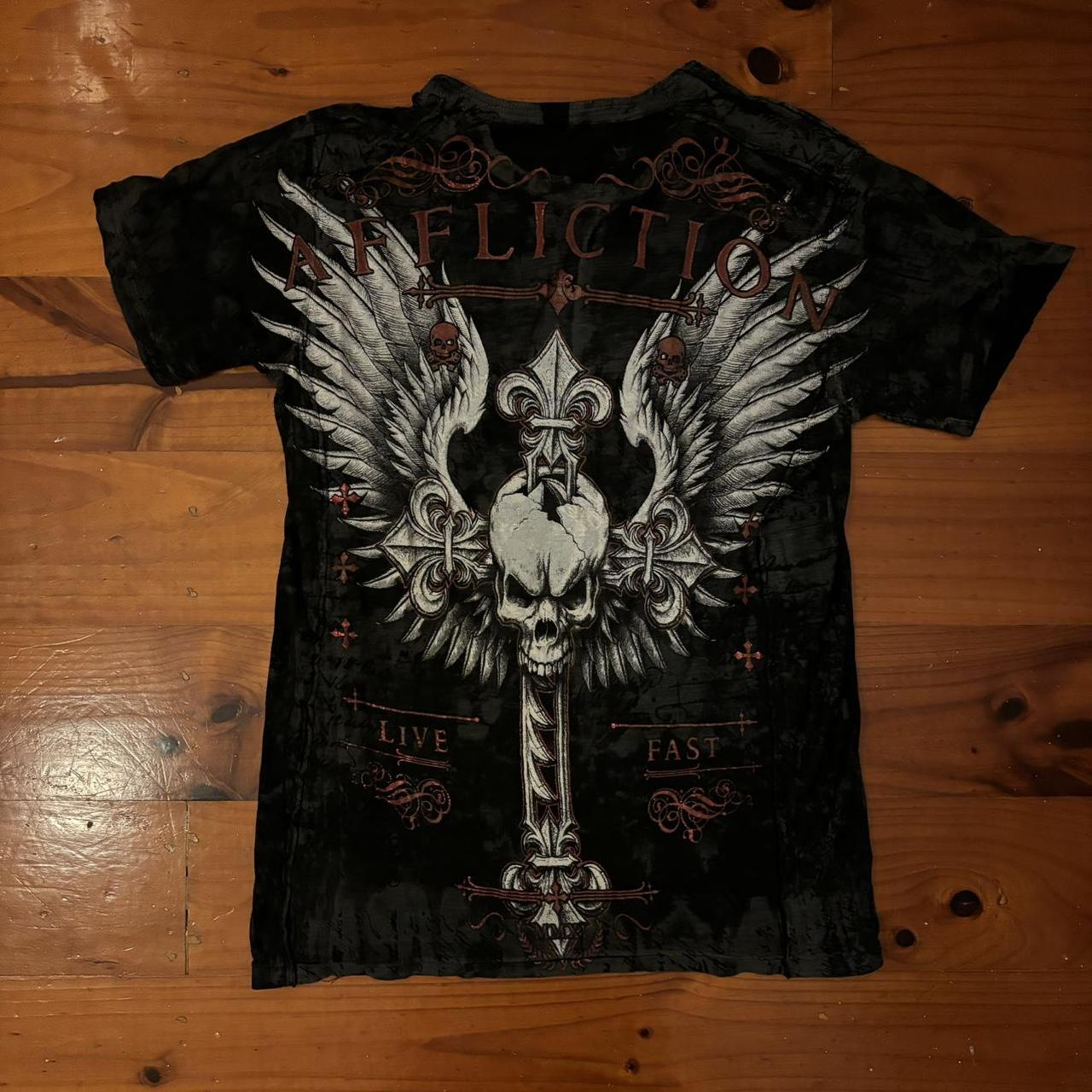 Affliction t shirt Tagged size small fits more like... - Depop