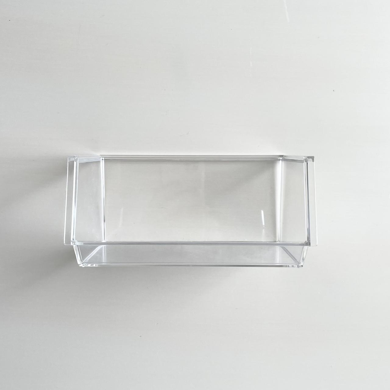 daiso clear container for storage! super cute desk... - Depop