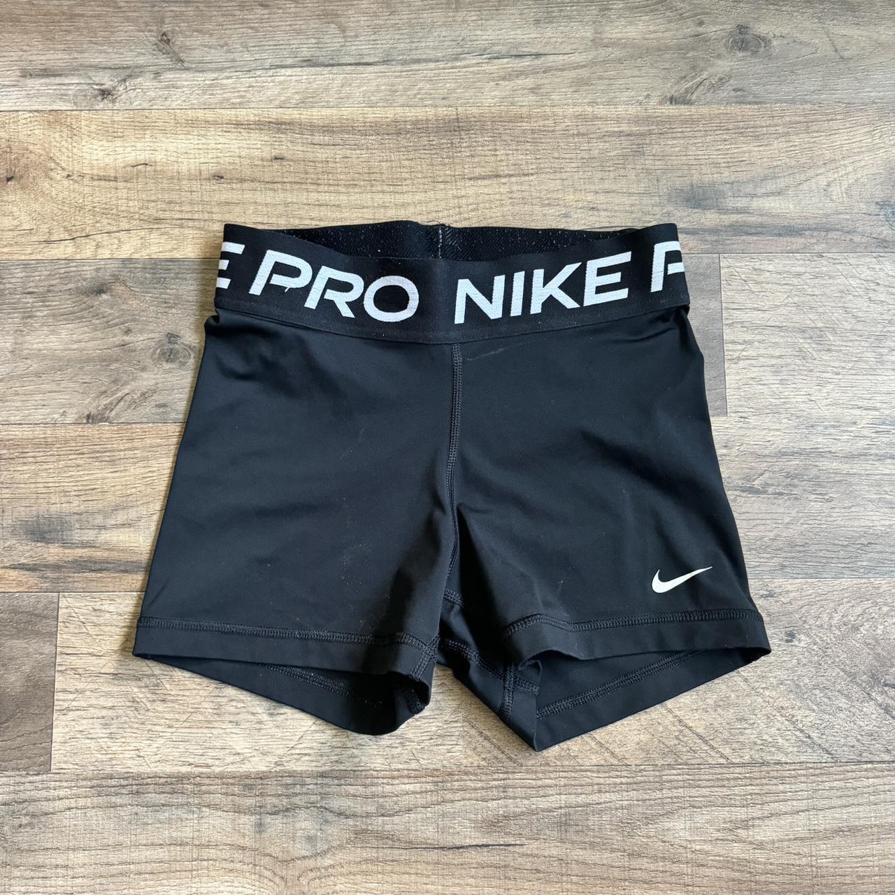 nike pro xs, grew out of them #gym #nike - Depop