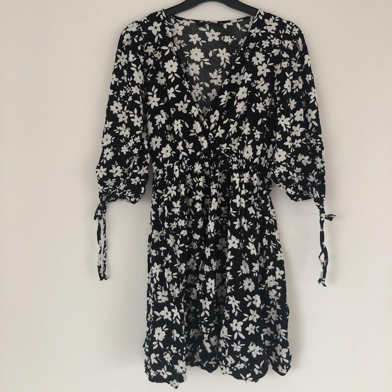 George Women's Black and White Dress | Depop