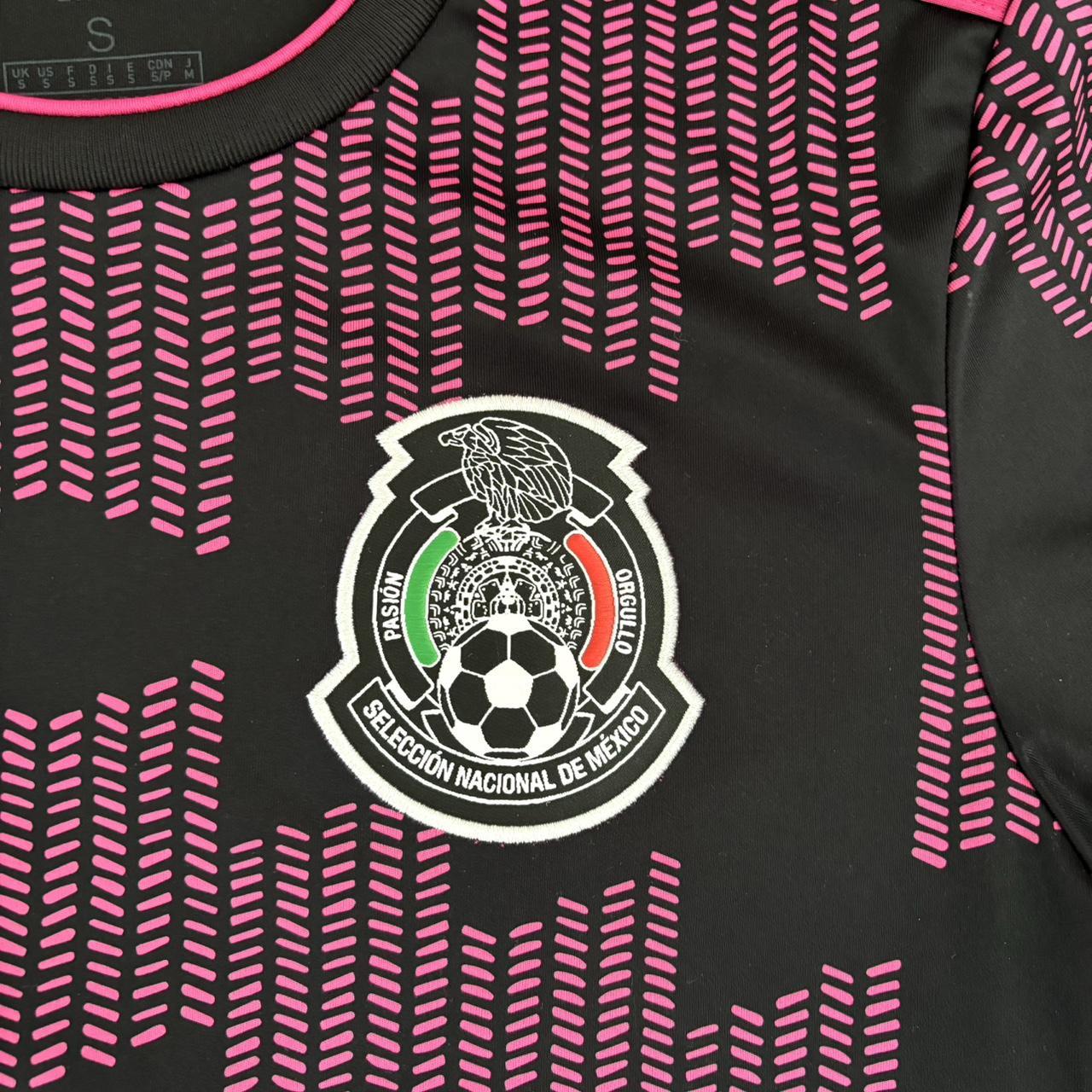 Pink and black Mexico jersey - Depop