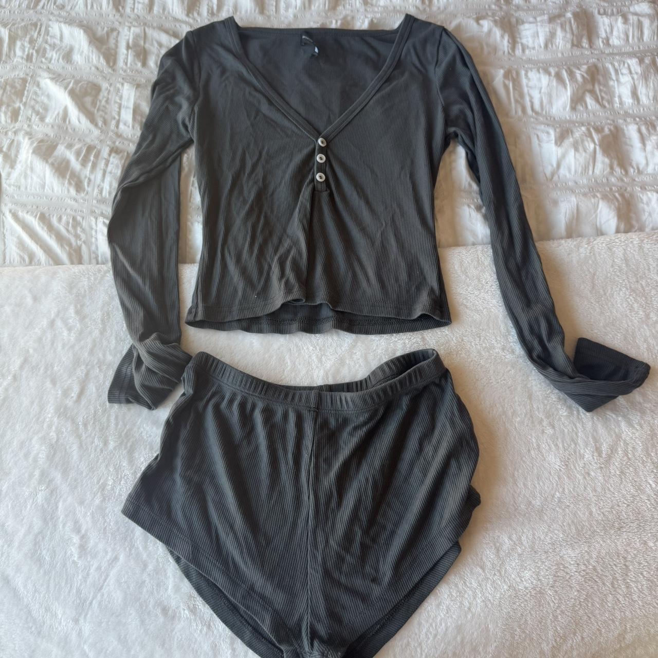 White fox pajama set - Depop