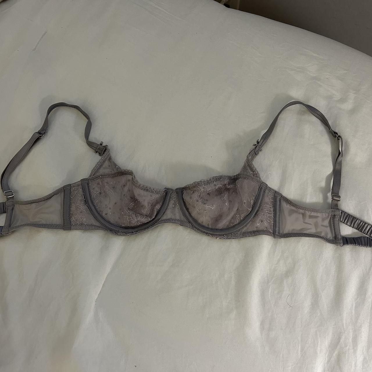 Grey lace bra - i think victoria secret? fits A or B... - Depop