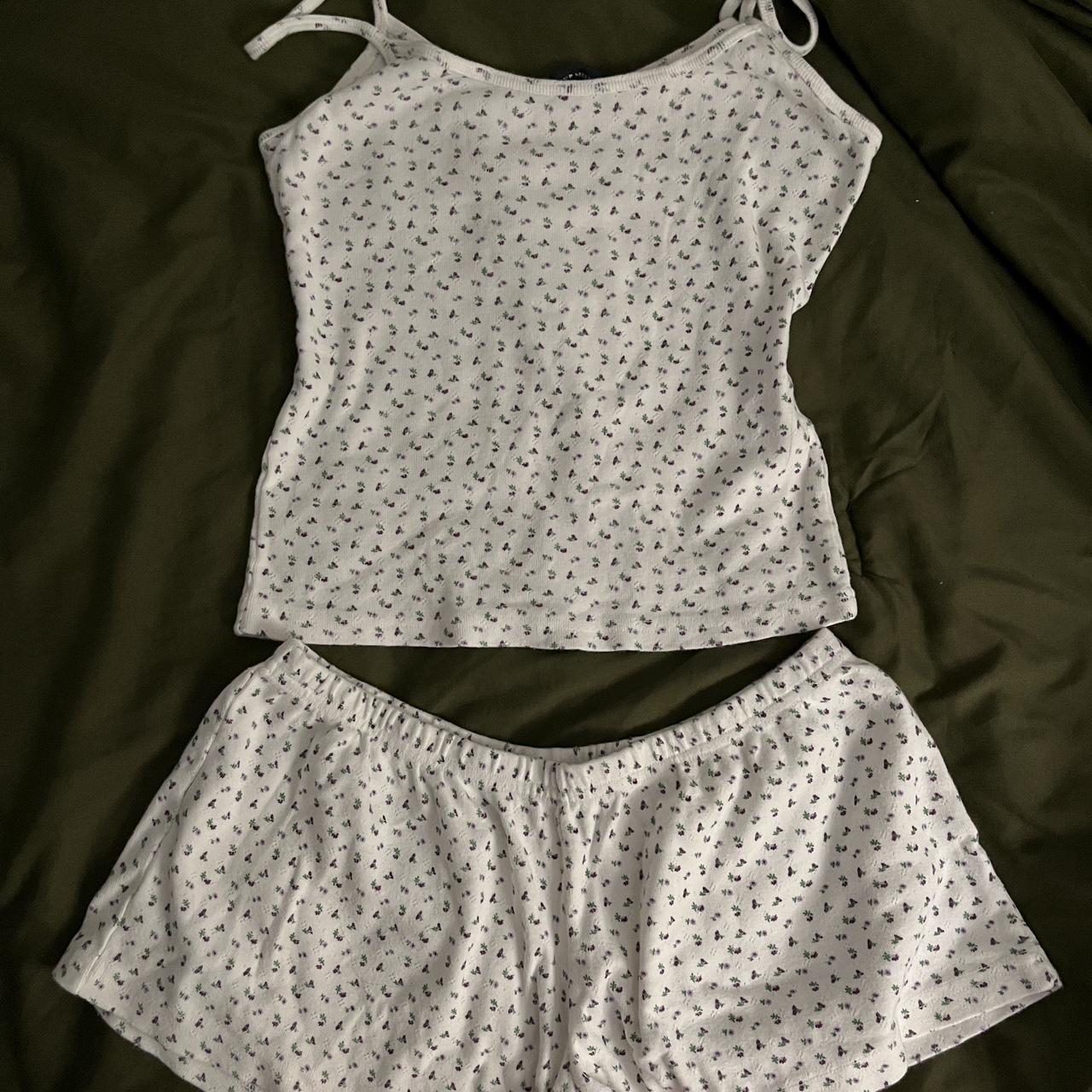 brandy floral pjs set - xs-s - no flaws - super soft... - Depop