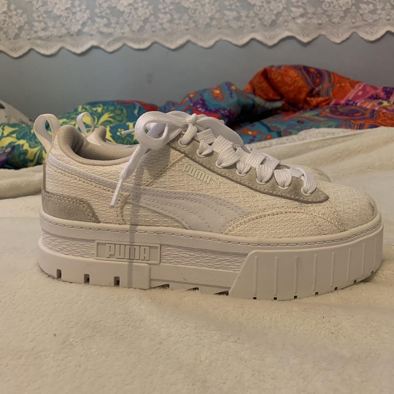 Like new, cream puma trainers, slightly scuffed. - Depop