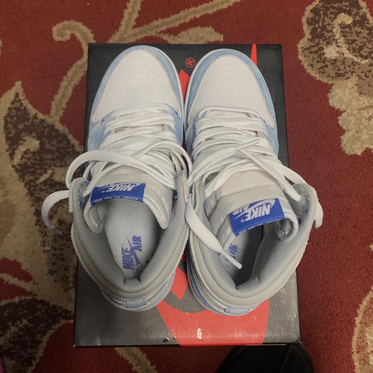 Air Jordan 1 High Hyper Royal 1s GS size... - Depop