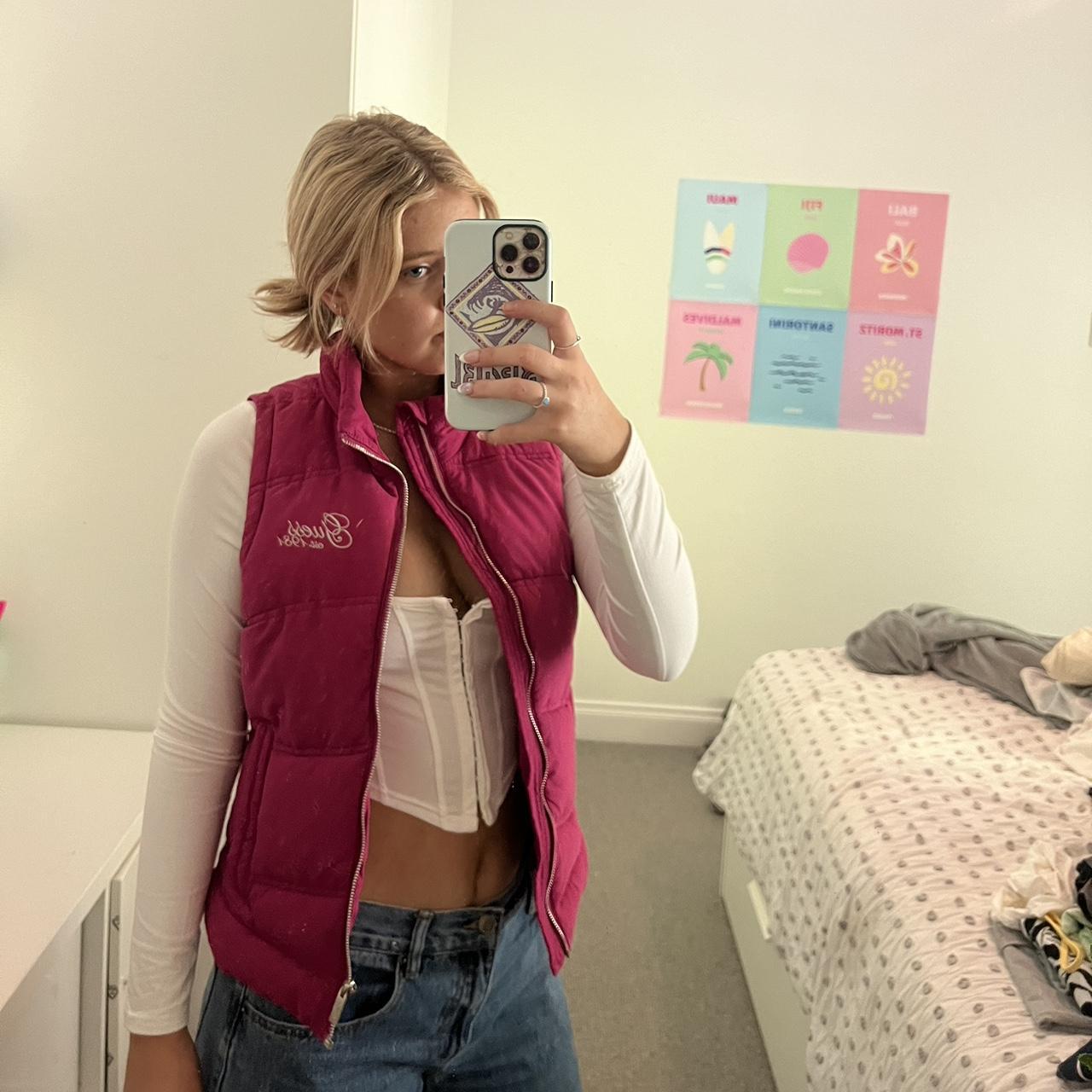 🌺 GUESS PUFFER VEST - size M - never worn but was... - Depop