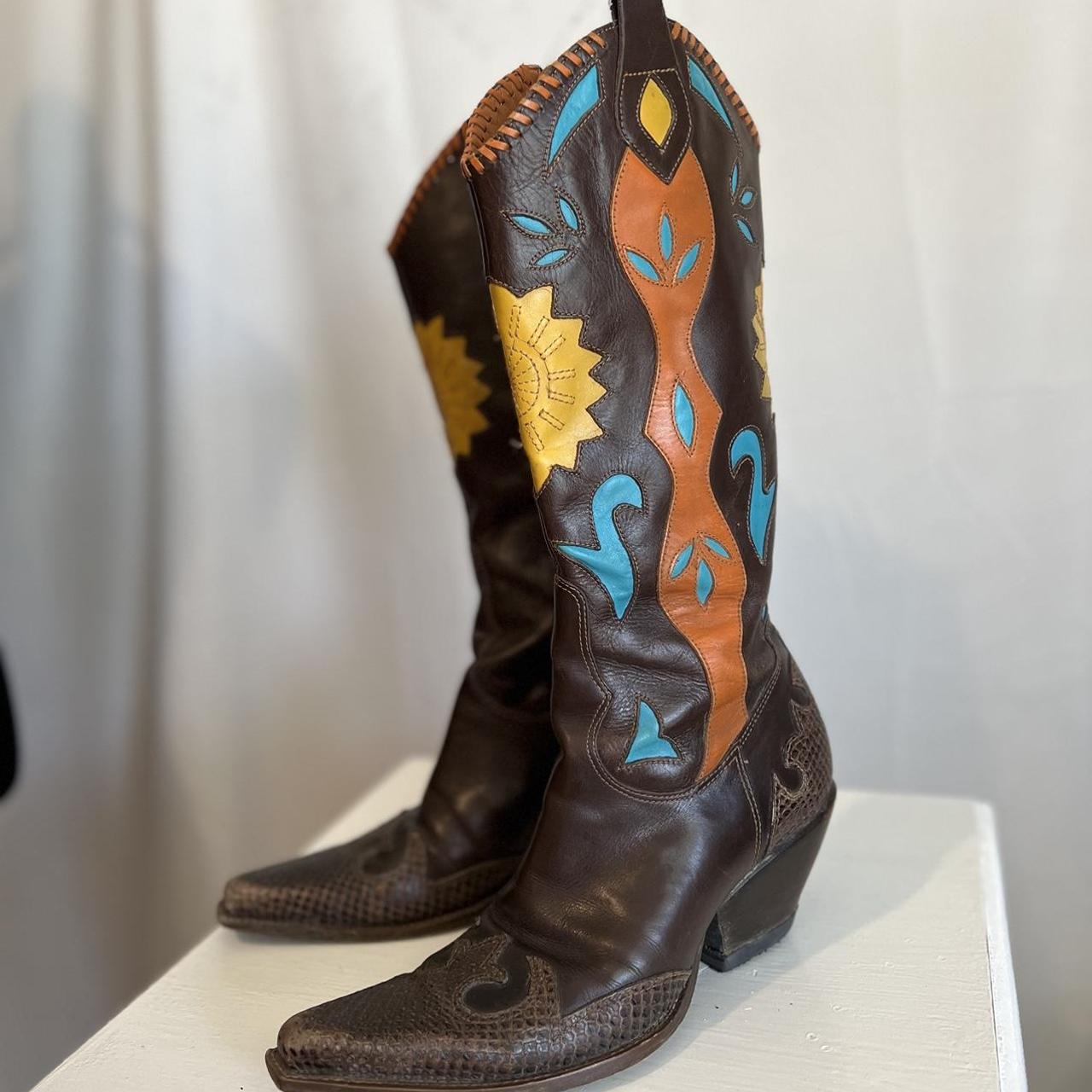 Vtg BCBGirls western boots ️‍🔥 - Depop