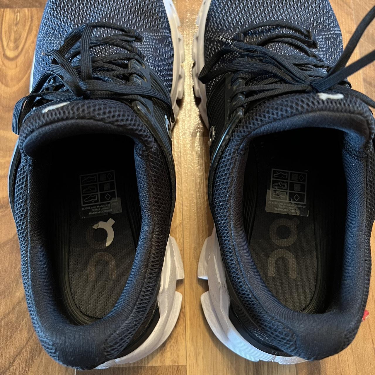 On cloud Oncloud WOMANS Black Running workout... - Depop