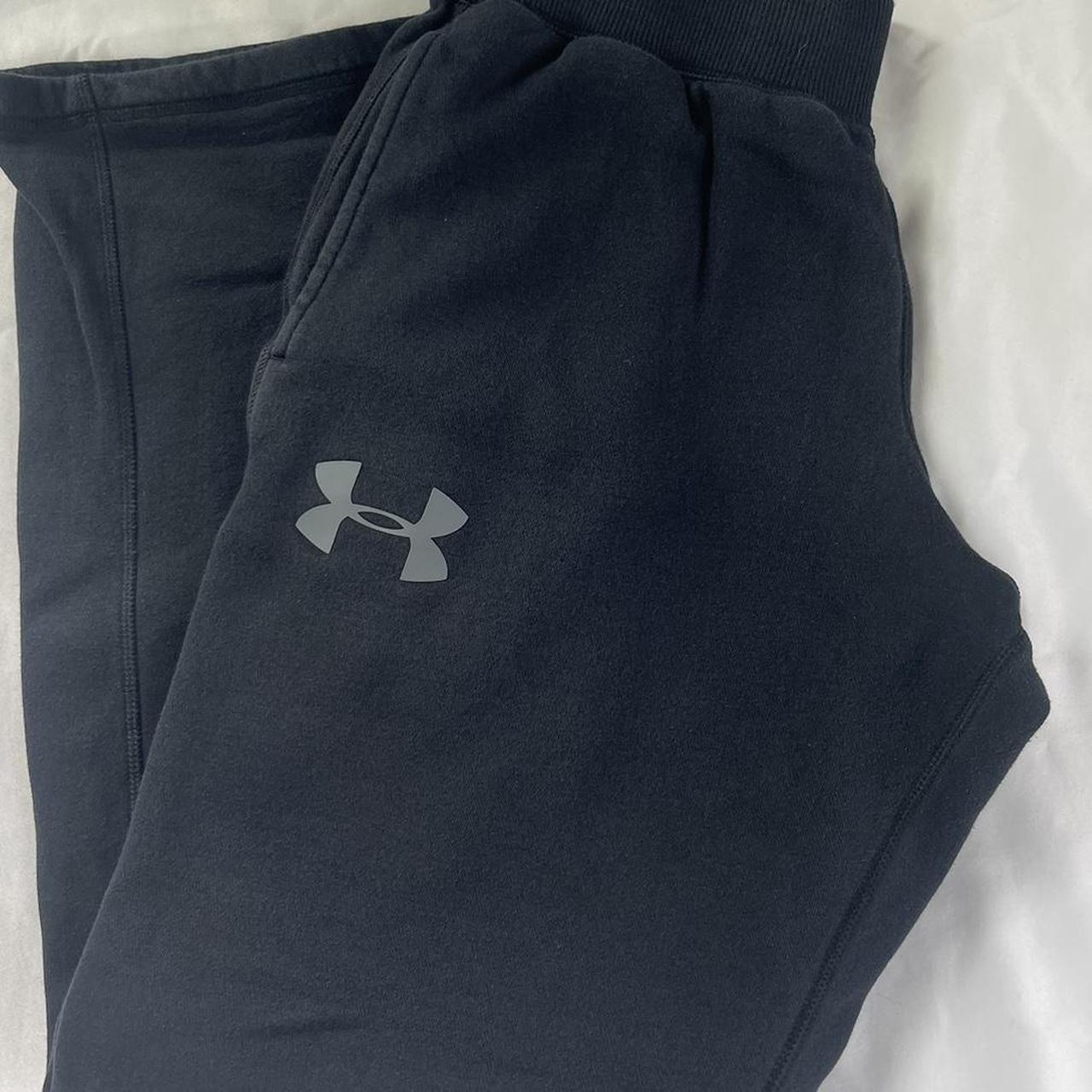 Under armour straight leg sweatpants “loose” - Depop