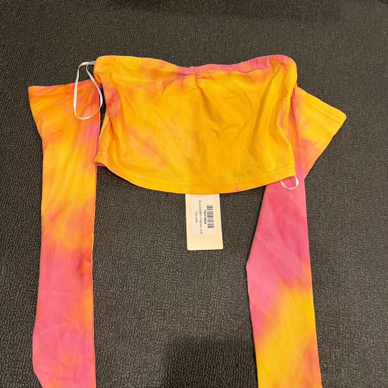 katch me yellow and pink set never worn - Depop