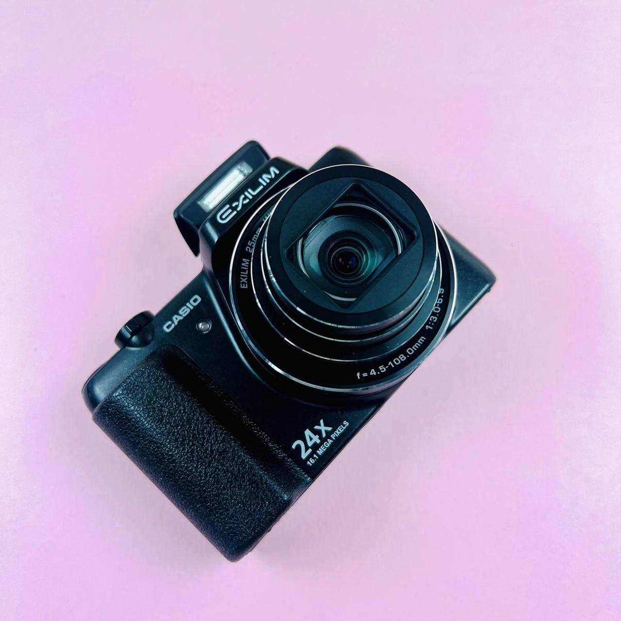 CASIO EXILIM EX H50 🔋 Comes with battery, charging... - Depop