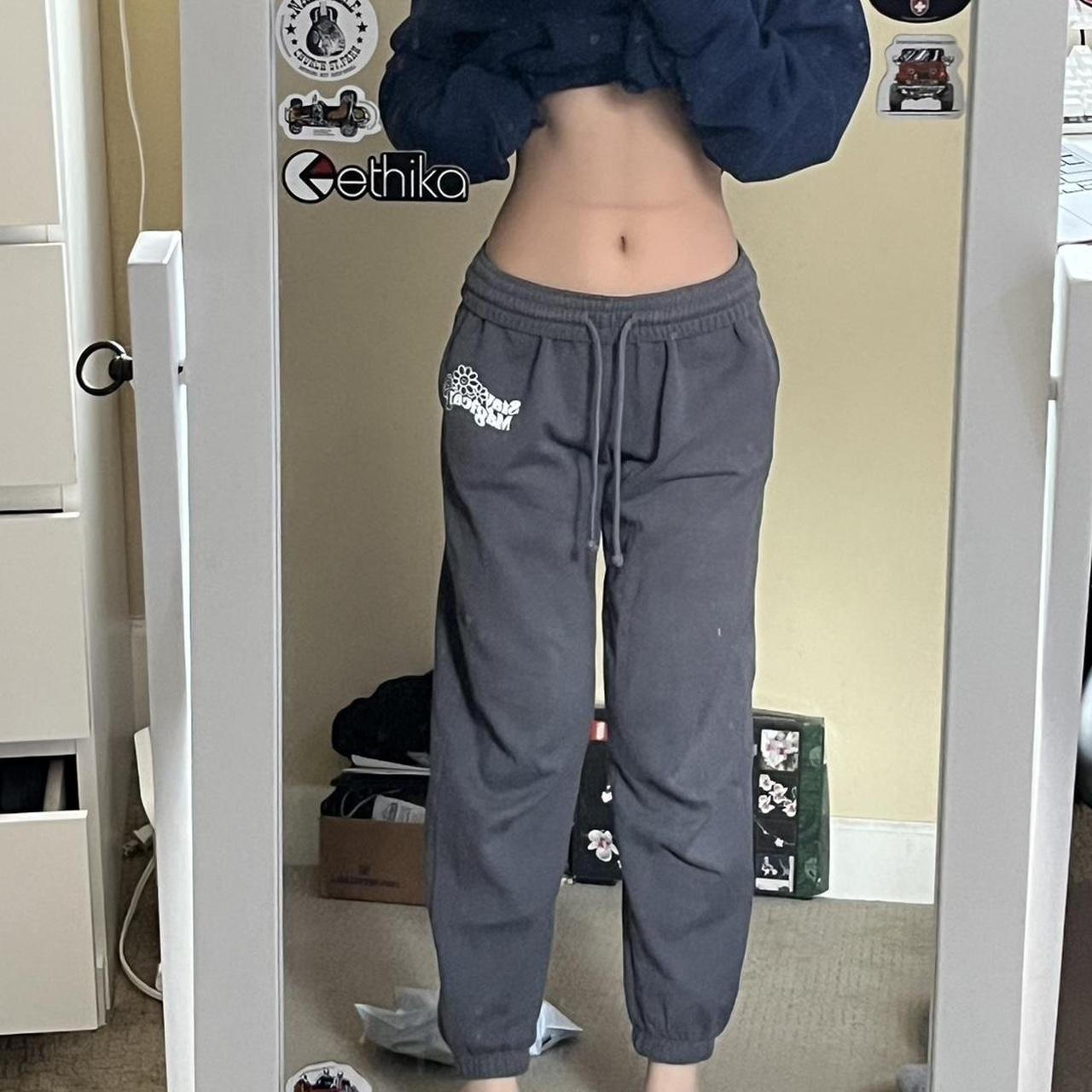 adjustable rise grey “stay magical” flower garage... - Depop