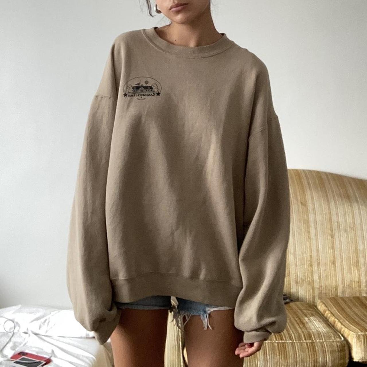 Vintage tan crewneck 🤎 Graphic says “sandwich fair”... - Depop
