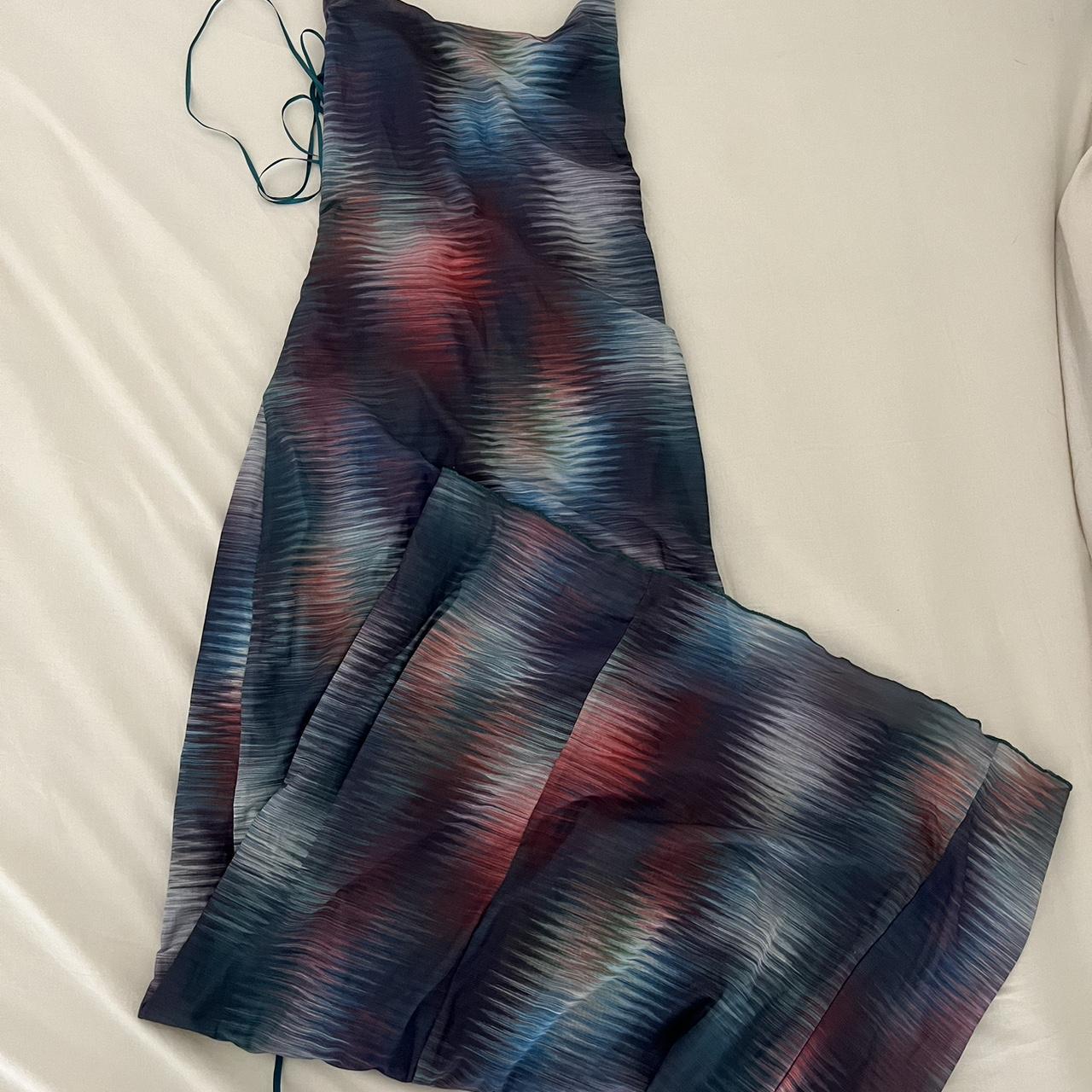 ︎ universal store ︎ maxi dress ︎ worn once - Depop