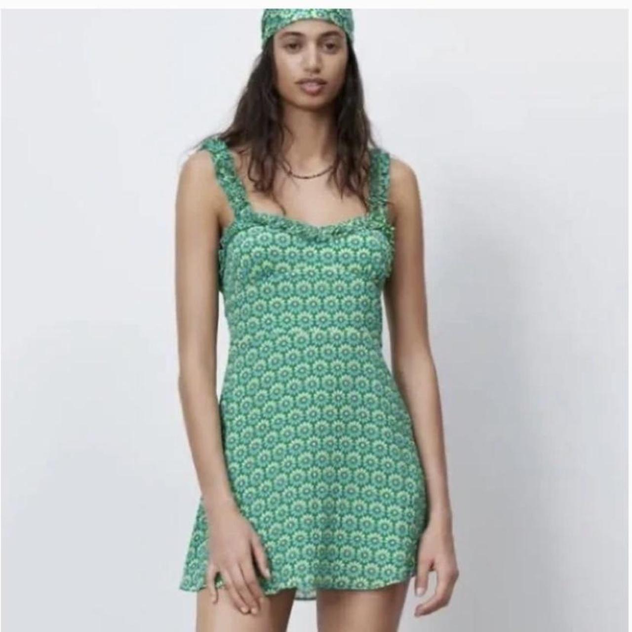 Zara mini dress gear condition barley worn perfect... - Depop