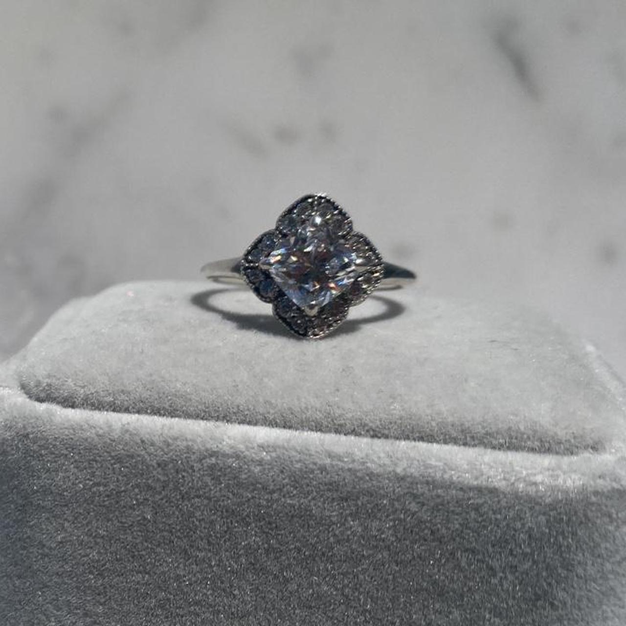 Crystallized Floral Fancy Pandora Ring S925