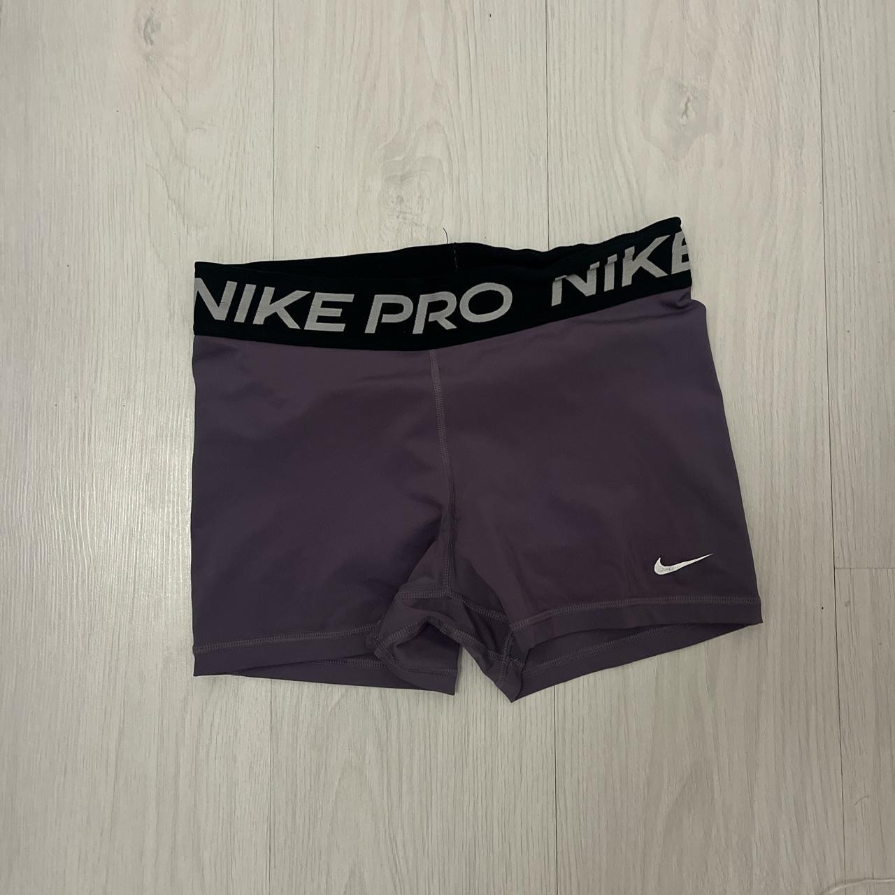purple nike pro shorts size medium like new - Depop