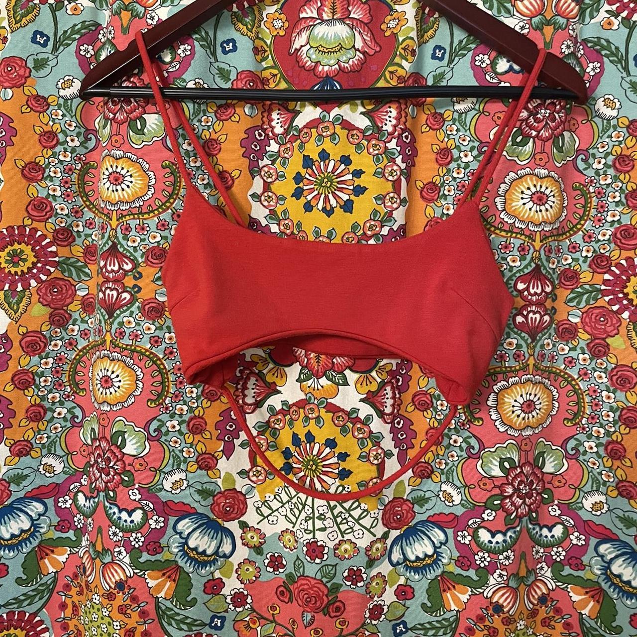 Scarlett Underboob Crop Top No Size Likely A Depop