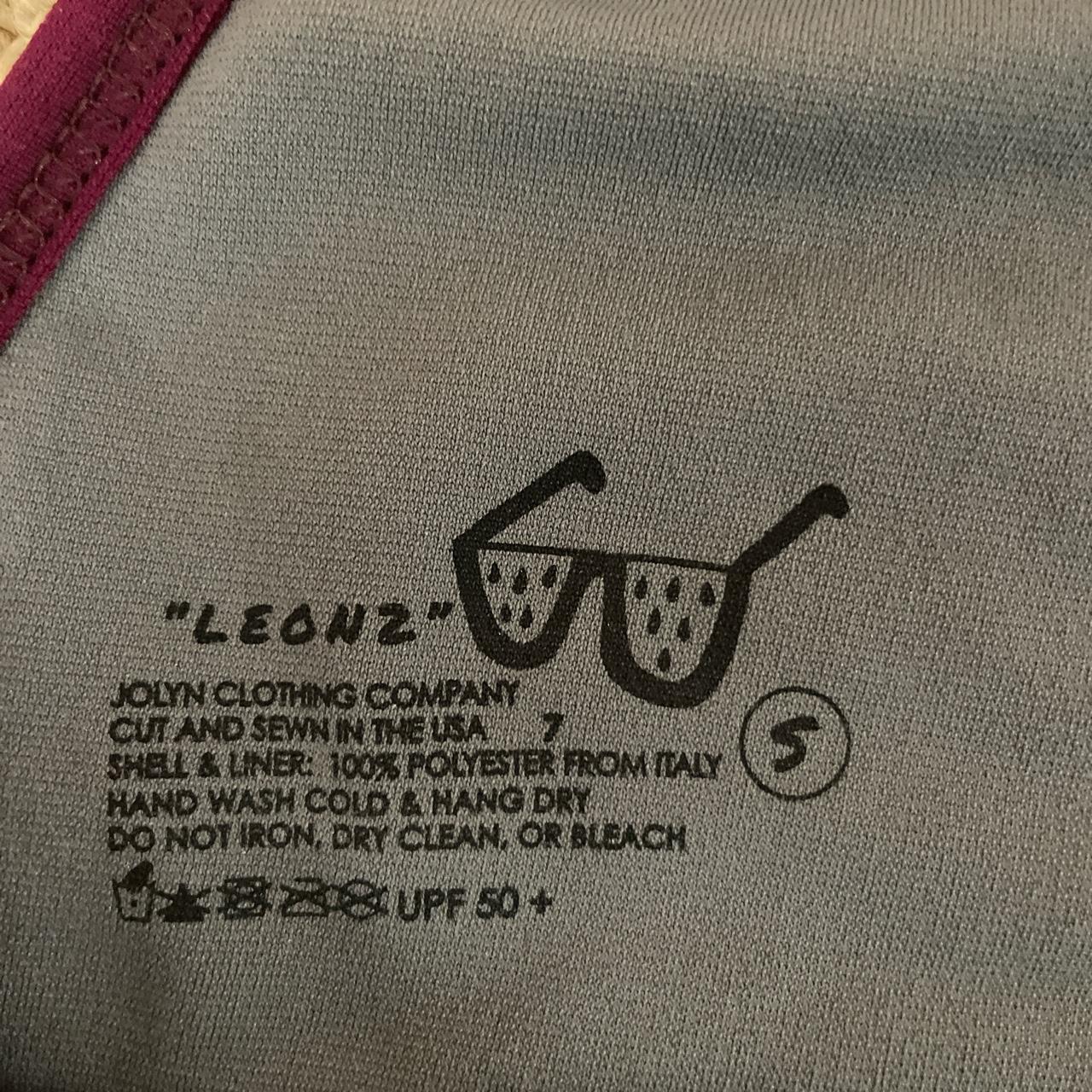 JOLYN LEON2 TOP burgundy size small (can fit... - Depop