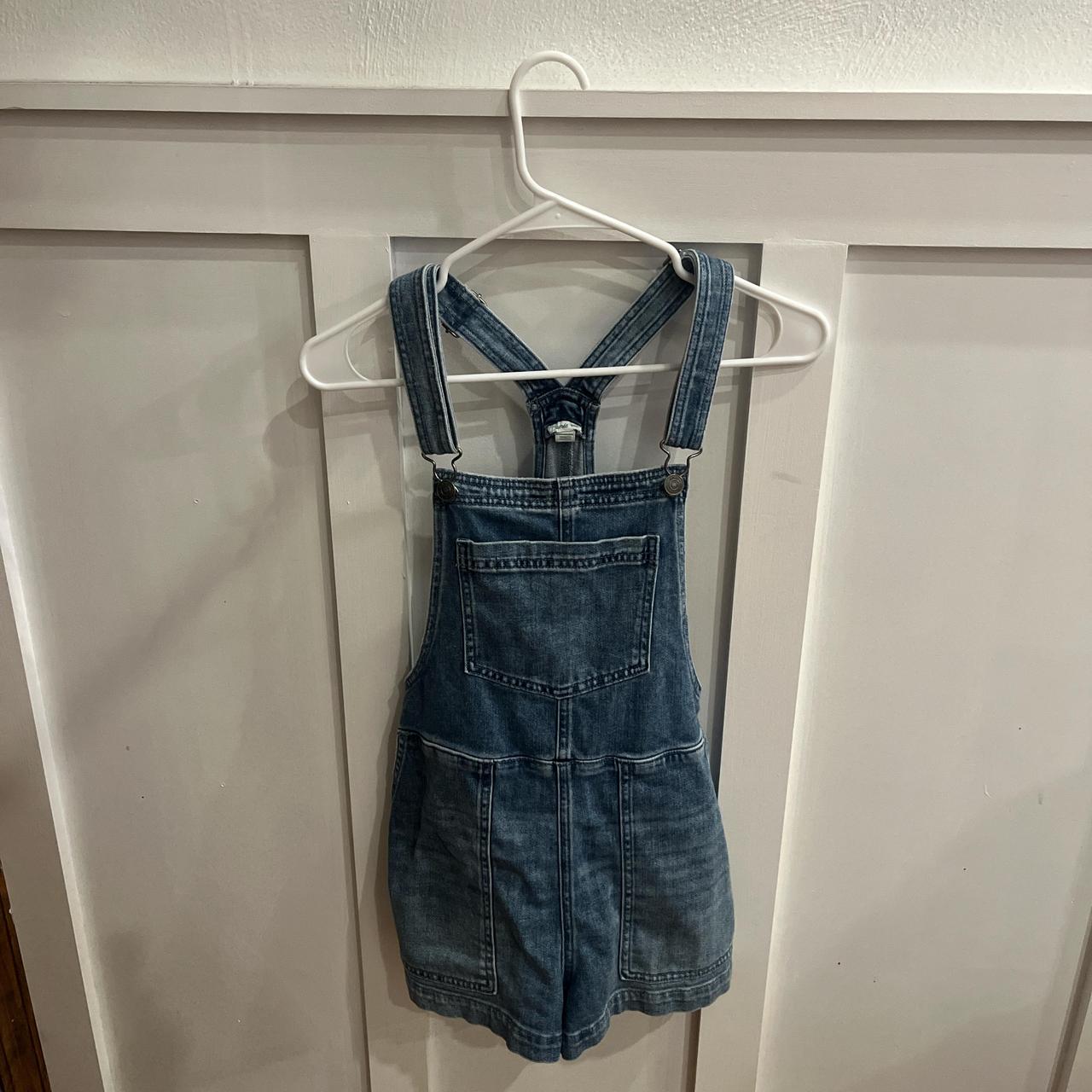 Aerie XS Overalls - worn a few times - great... - Depop
