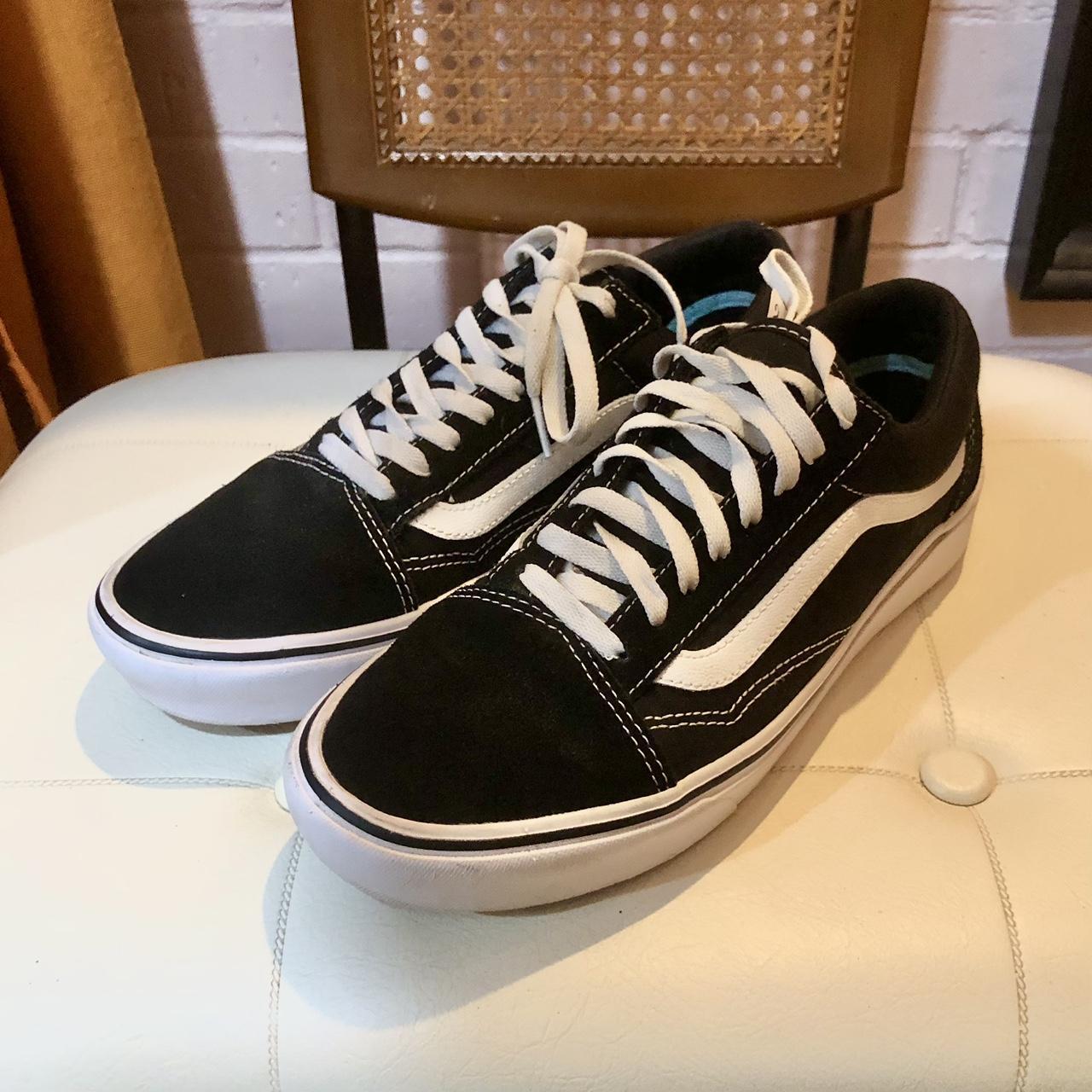 Vans ‘Comfy Cush’ shoes Size EUR 43 UK 9 - Depop