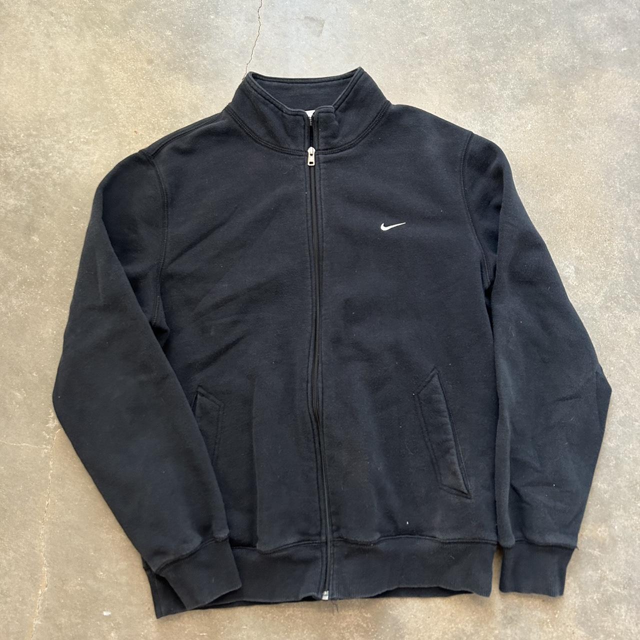 Nike zip up jacket Size L - Depop