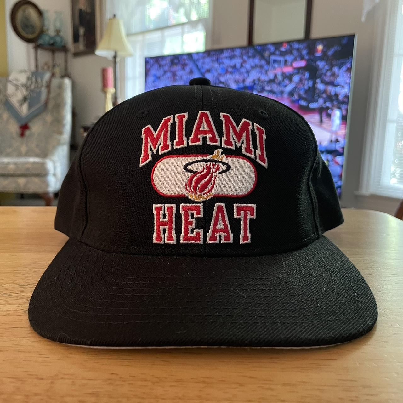Vintage 90's MIAMI HEAT Champion Pro Line Snapback... - Depop