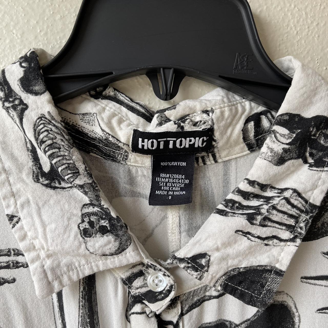 Hot Topic Women's Black and Cream Blouse | Depop