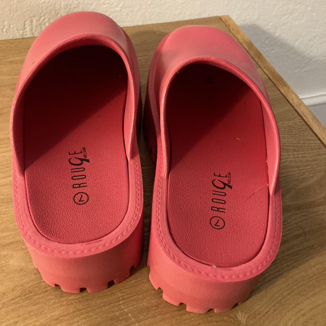 Rogue hot pink platform clogs, size 7 - Depop