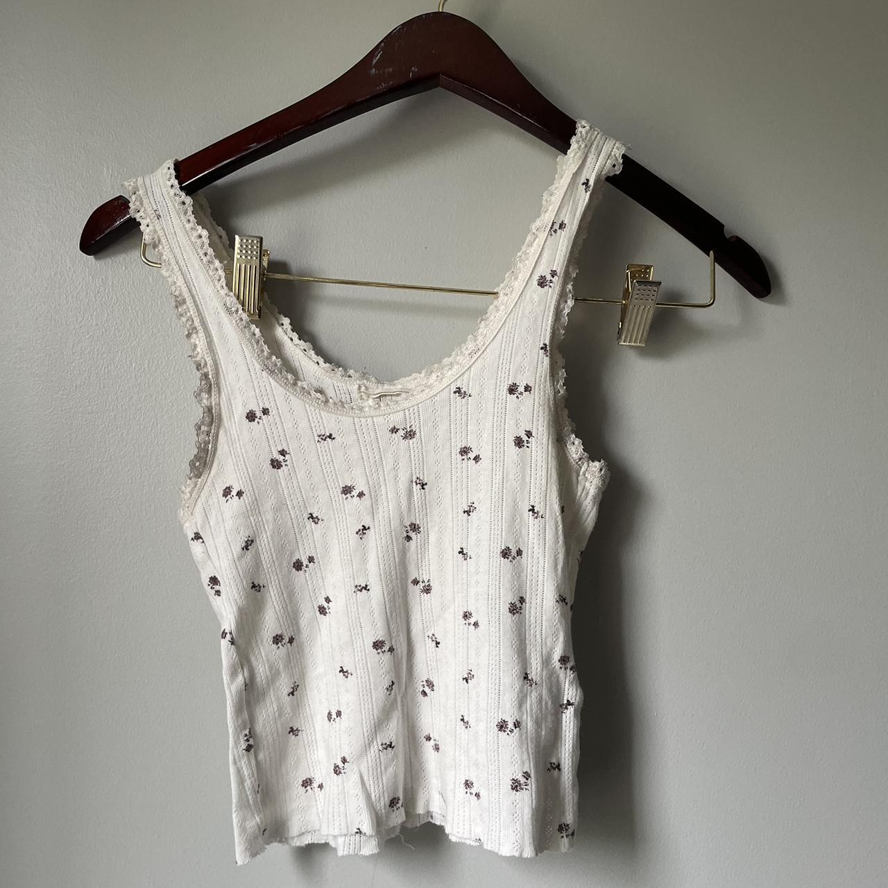 Urban Outfitters Women's Vest | Depop