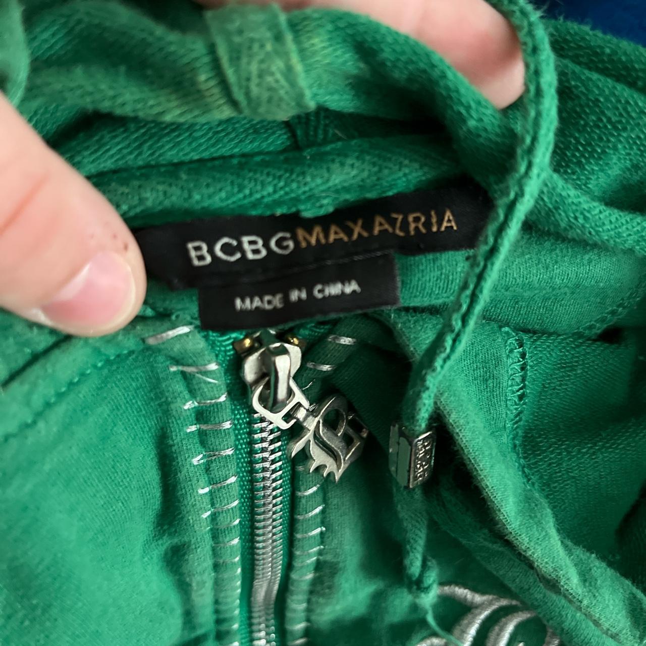 Green BCBG jacket no size listed. I’d say it’s a S/M... - Depop