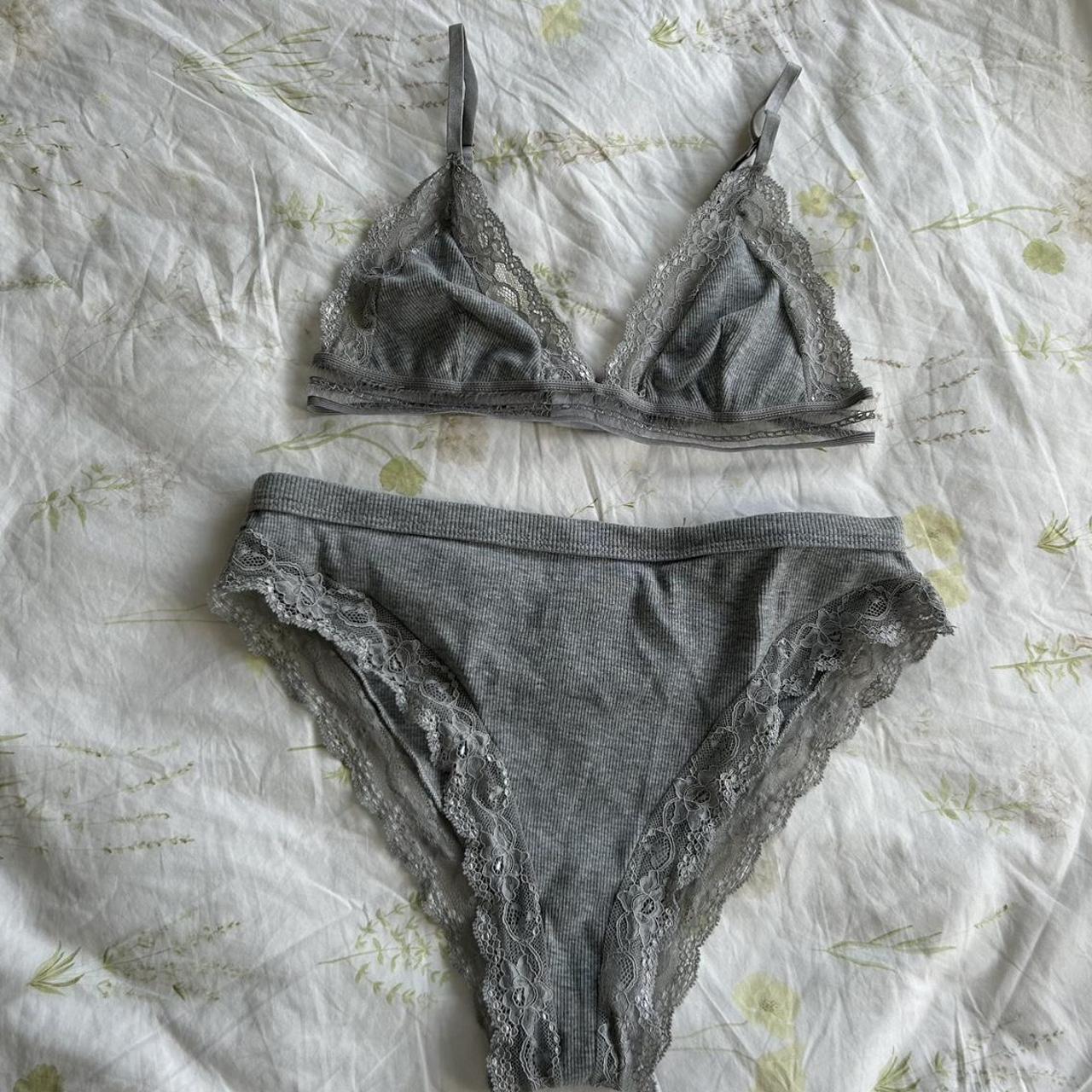 Grey matching set! Super cute & never worn x Top is... - Depop