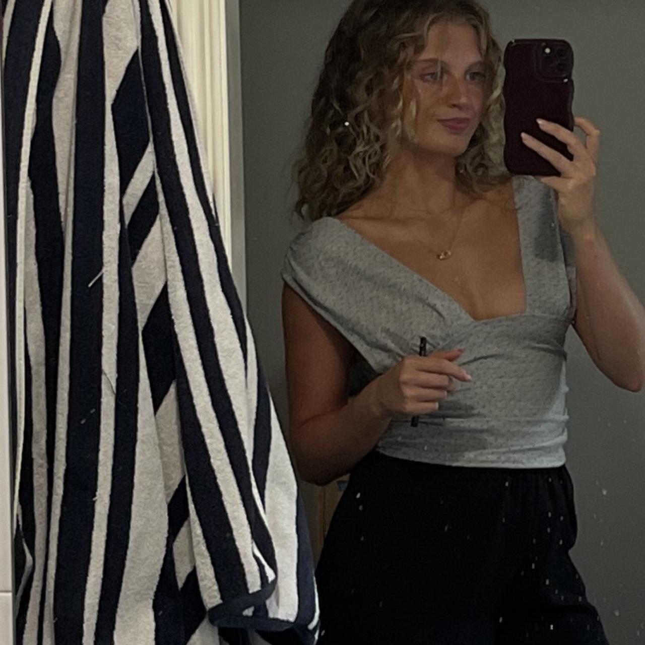 Little Yarn - Abby Tank - grey polka dot, size XS.... | Depop