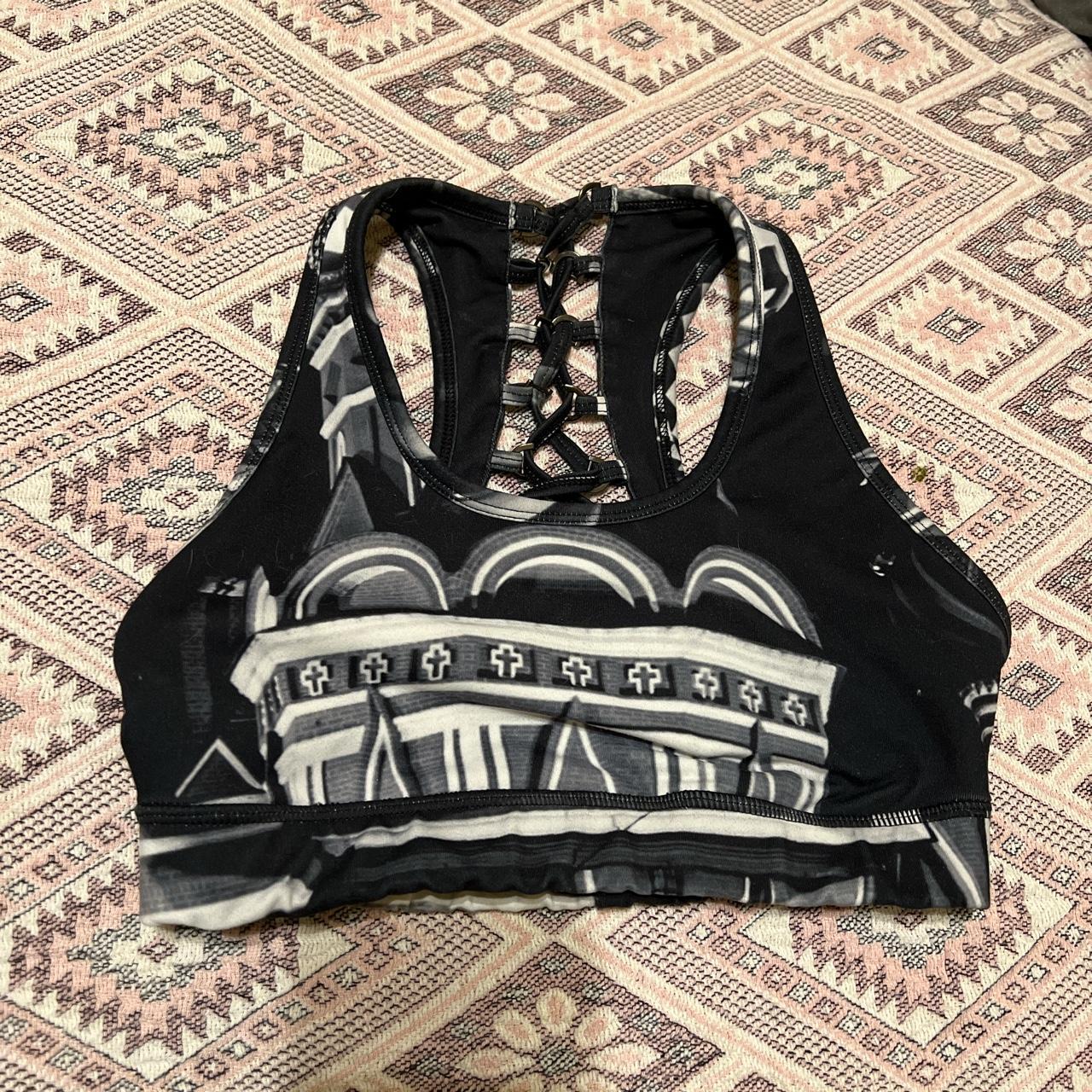 Threads 4 Thought Women's Black and Grey Crop-top | Depop