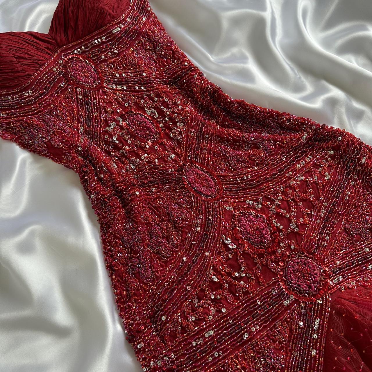 Dazzling Merlot Elegance: The Silk Tulle Prom Gown... - Depop