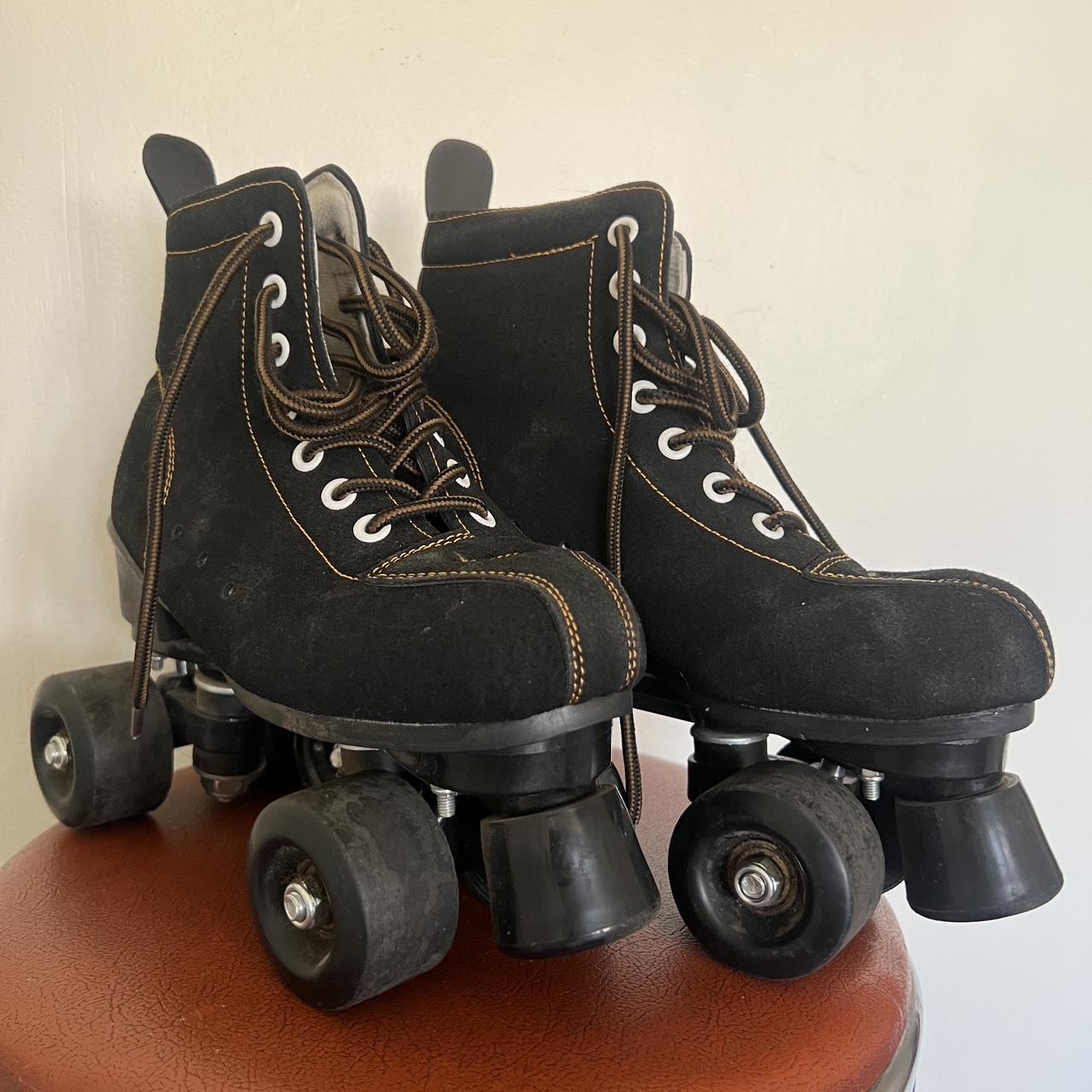 Black roller skates. Size- Women’s 7.5 - Depop