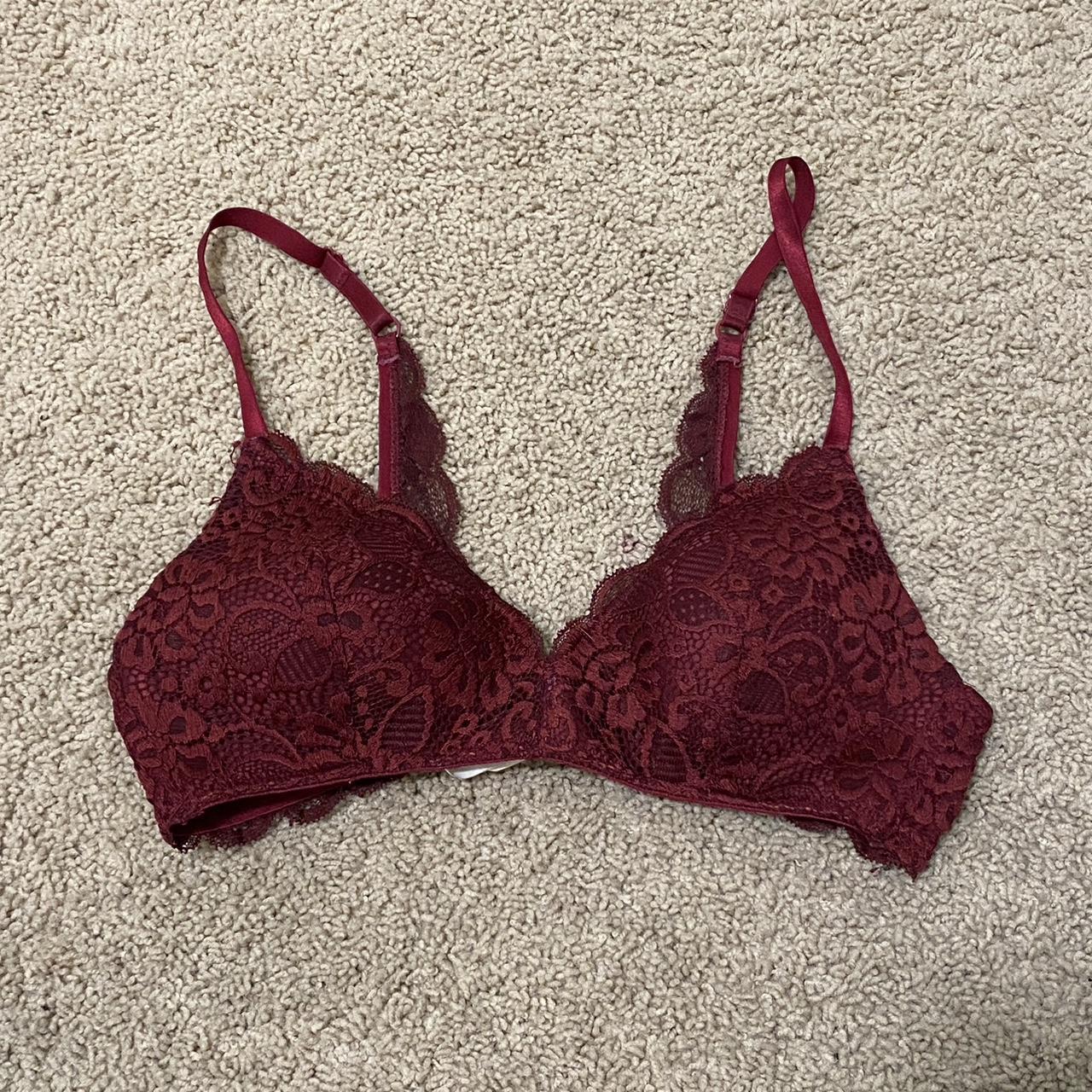 Maroon lace bra with adjustable straps. Super cute... - Depop
