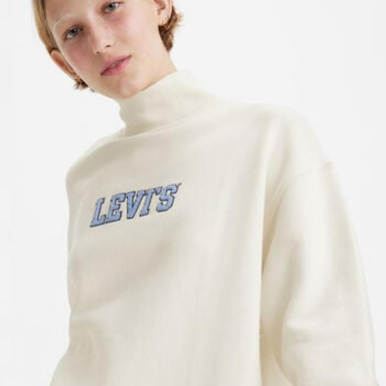 📣BRAND NEW📣 Levi's Oversized Off-White Crewneck... - Depop