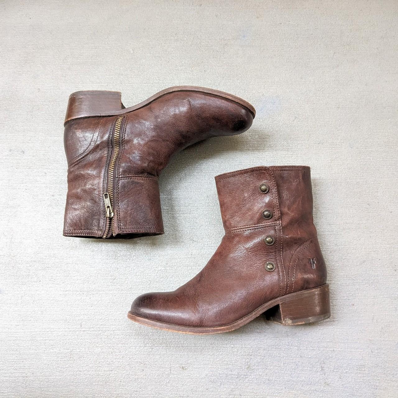 Frye Lynn Boots 76102 100% authentic Women's size... - Depop