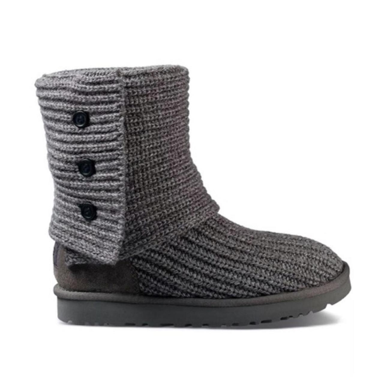 Grey knitted UGG boots #winterboots - Depop